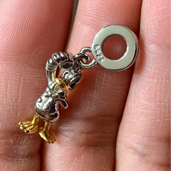 Jewelry | Nwot Disney 10th Anniversary Donald Duck Diamond Dangle Charm ...